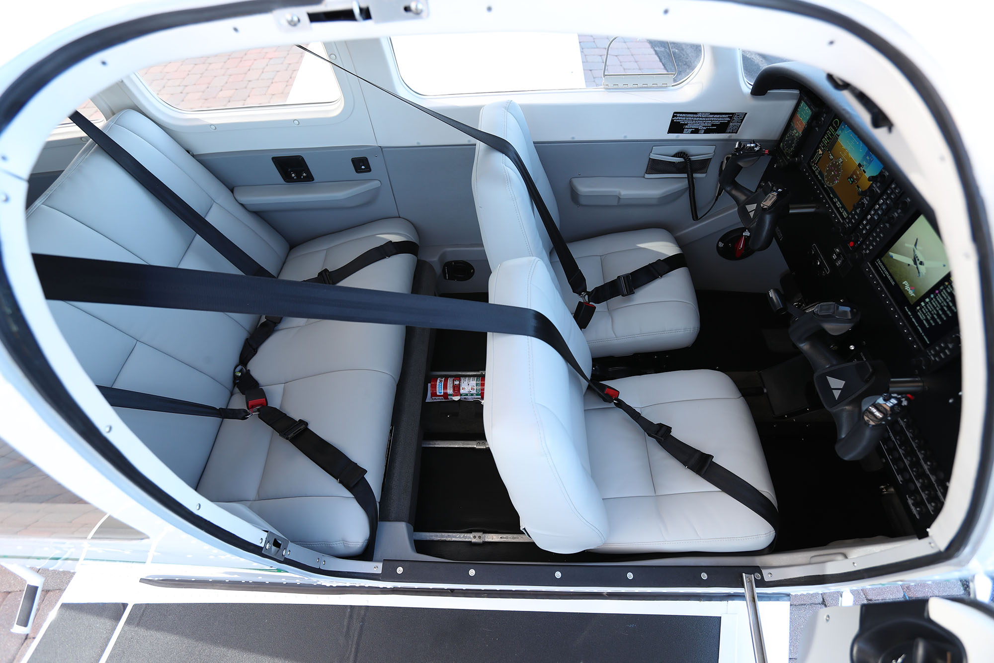 Pilot 100/100i Aircraft | Trainer Class | Piper Aircraft