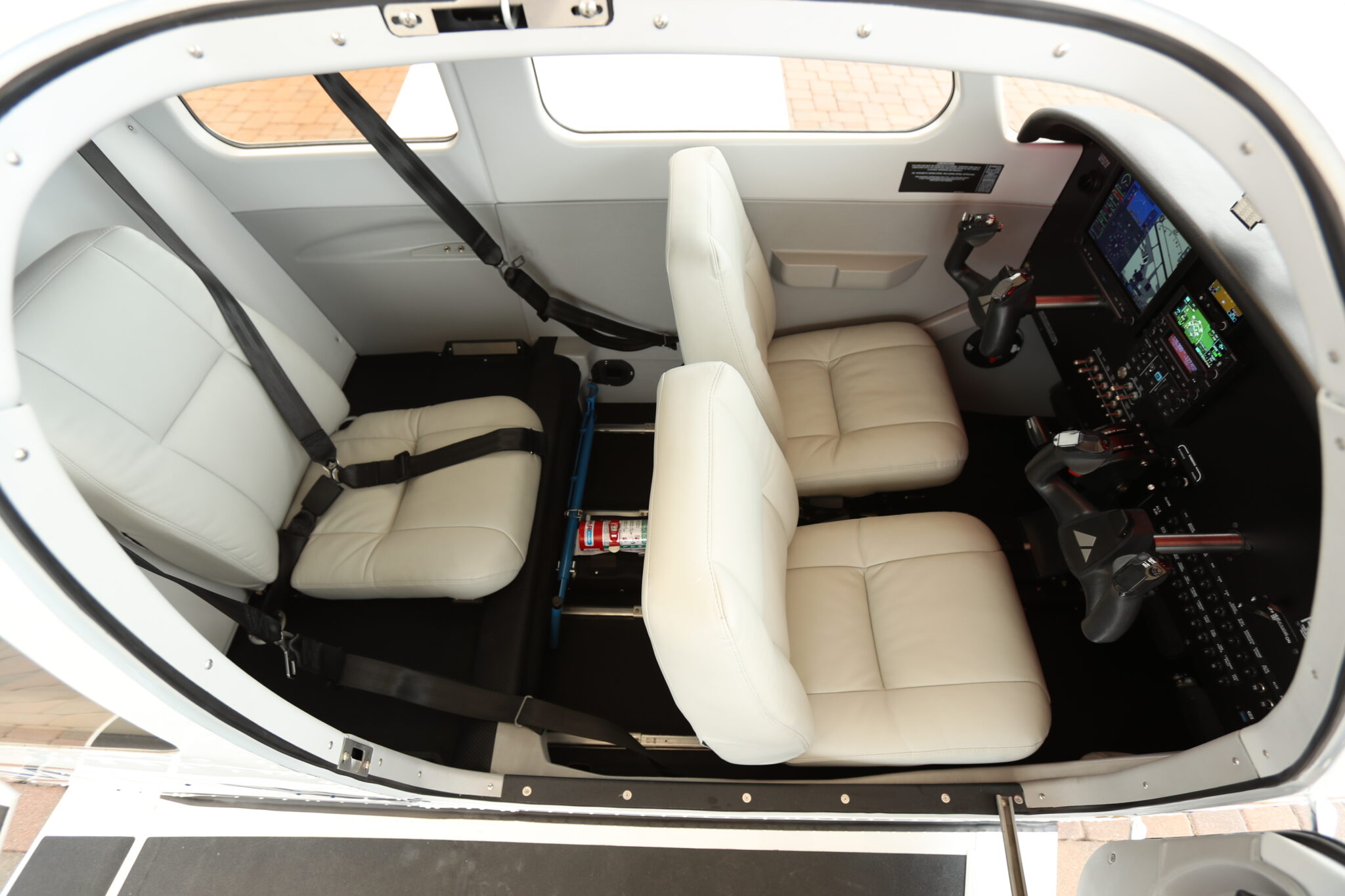 Pilot 100i Aircraft | Trainer Class | Piper Aircraft