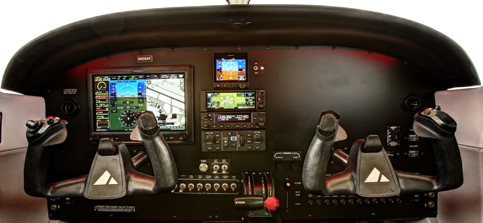 Pilot 100i Aircraft | Trainer Class | Piper Aircraft