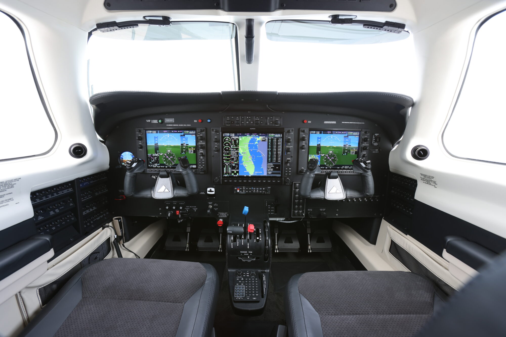 M350 Aircraft | Business & Personal Class | Piper Aircraft