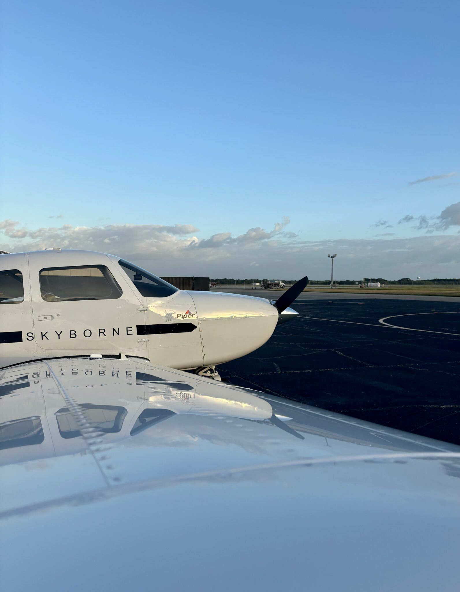 Piper Aircraft Delivers First Pilot 100i to Skyborne’s Vero Beach Campus